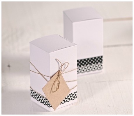 Rectangular cardboard boxes