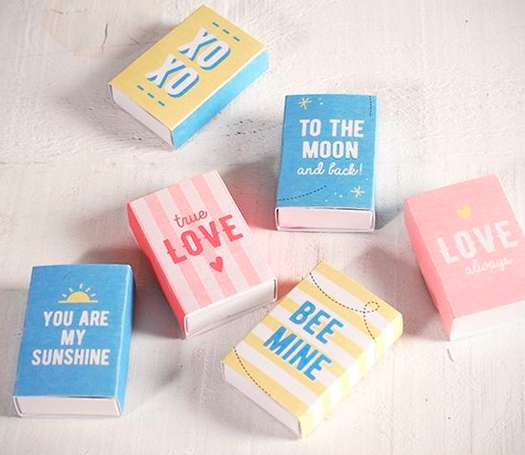 Kit of Boxes with Messages, How Cool!