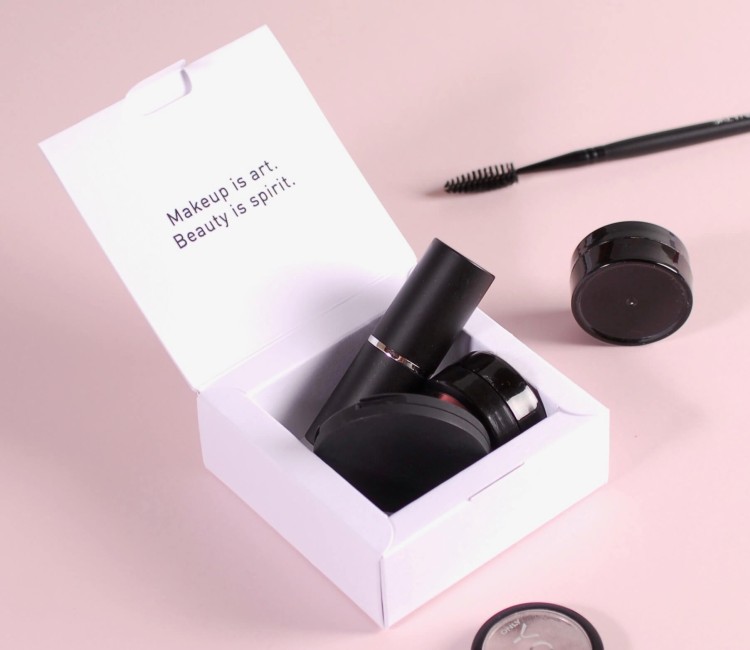 Boite cadeau professionnel Personnalisé | SelfPackaging